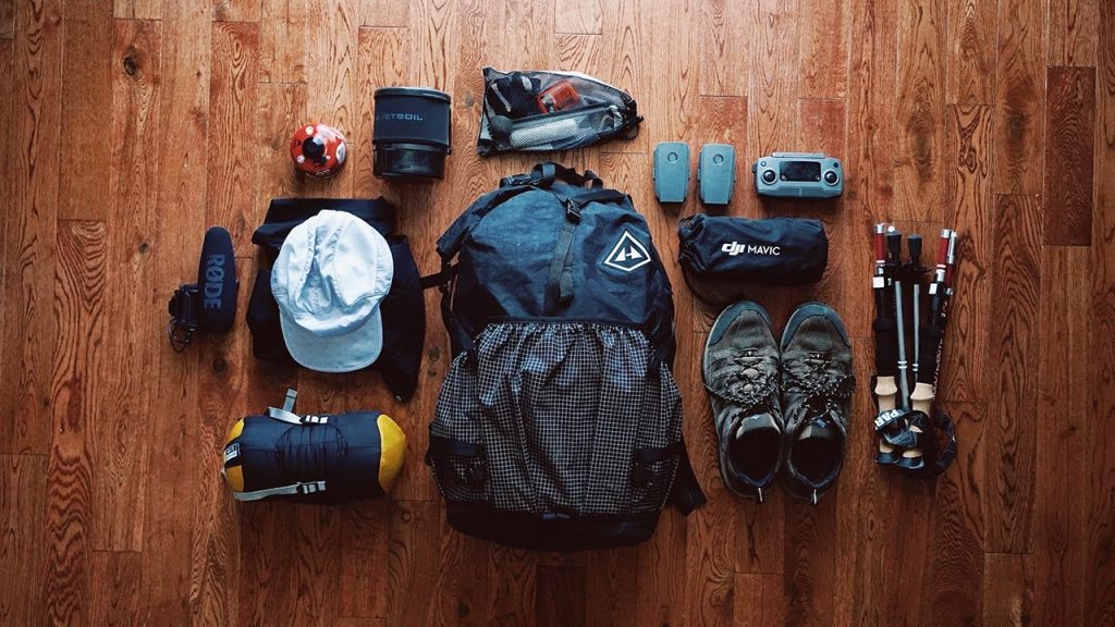 10 Dangerous Things You Should Never Do While Hiking - Lux Render